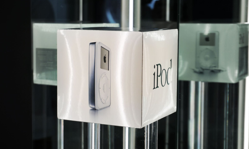 Sealed Original 2001 iPod Sells for a Record-Breaking $29,000
