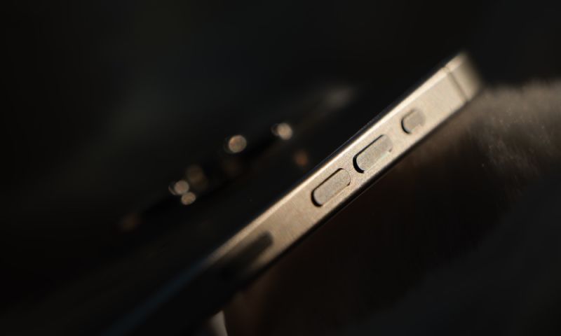 The iPhone Volume Buttons May Become Action Buttons