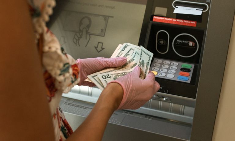 Can You Use an ATM with Apple Pay to Withdraw Cash?