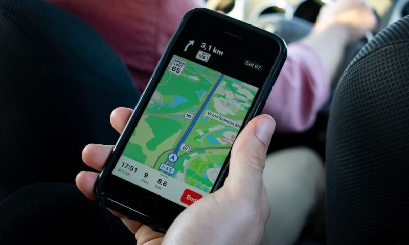 How to Switch Between Miles and Kilometers on an iPhone