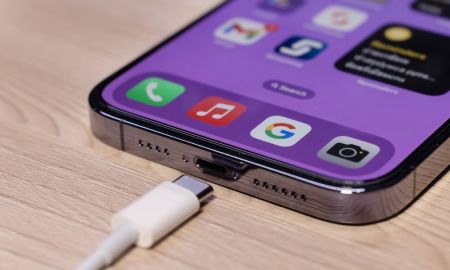 iOS 26.5.1 Fixes iPhone 17 Wired Charging Bug