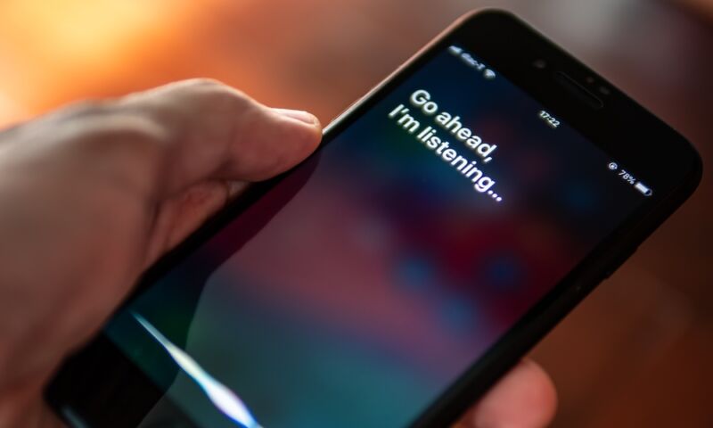 Apple Siri Lawsuit Payouts Begin: How Much Will You Get?
